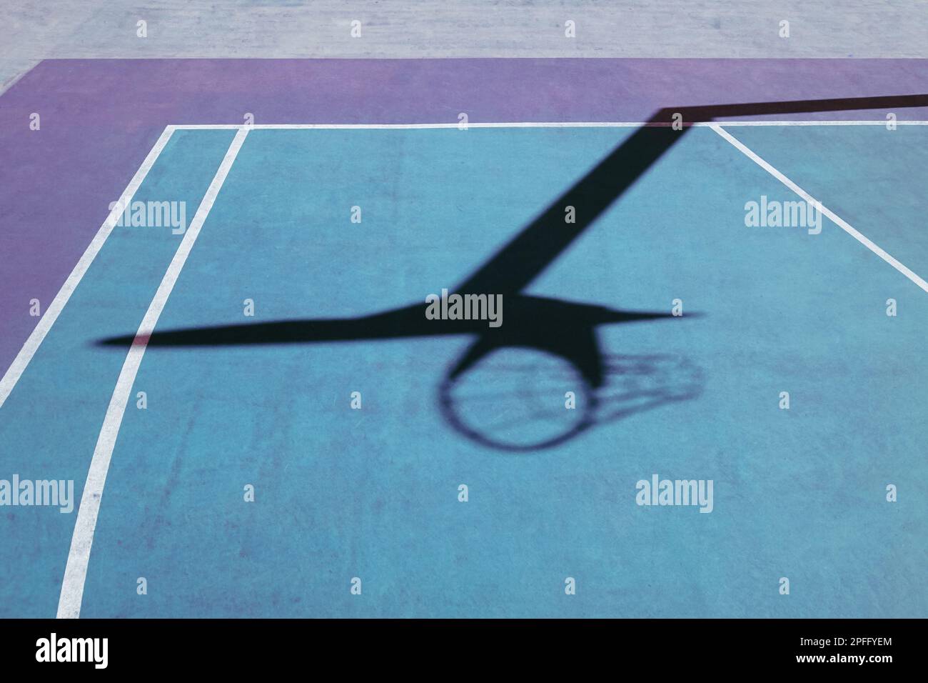basketball hoop shadow on the basketball court Stock Photo - Alamy