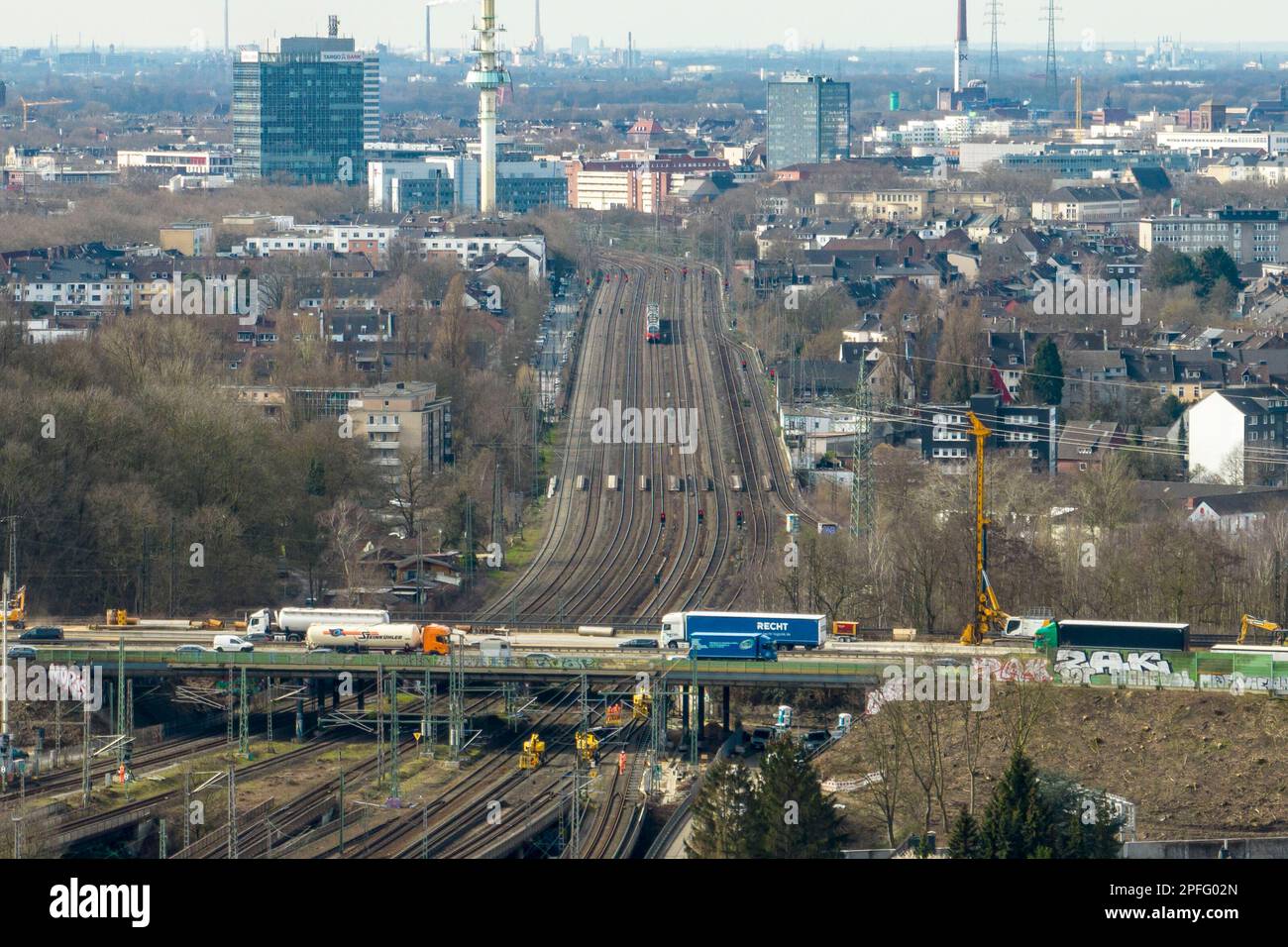 Duisburg, Germany. 17th Mar, 2023. The 8-lane rail line at the ...