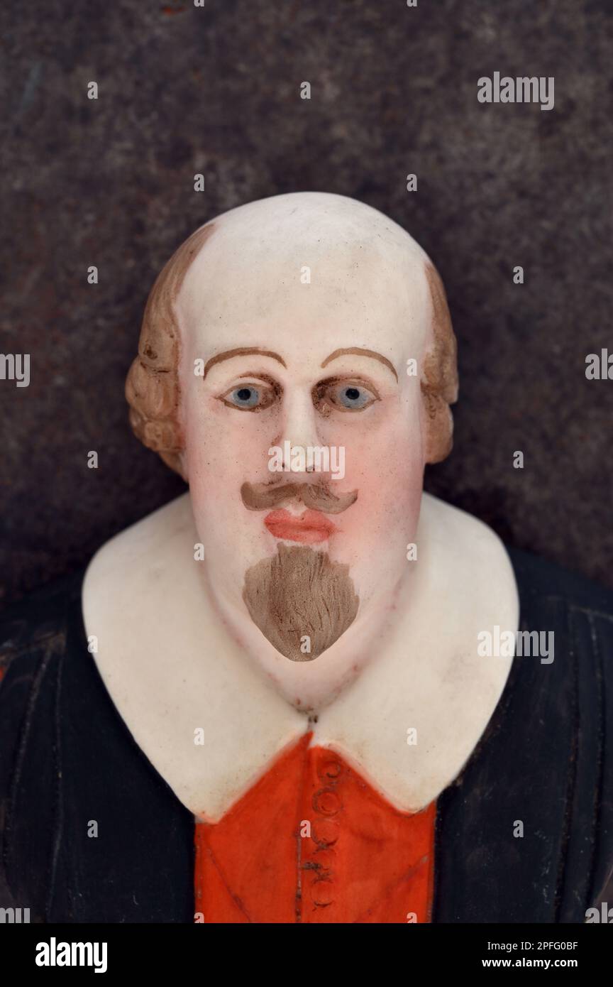 Porcelain bust of William Shakespeare with staring eyes and small ...