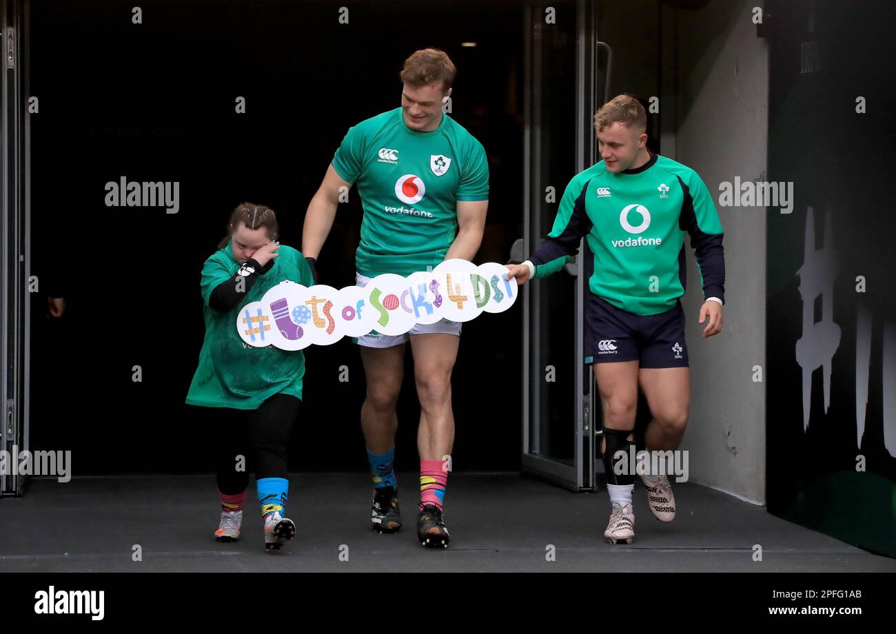 Ireland players Josh Van der Flier and Craig Casey with Jennifer Malone ...