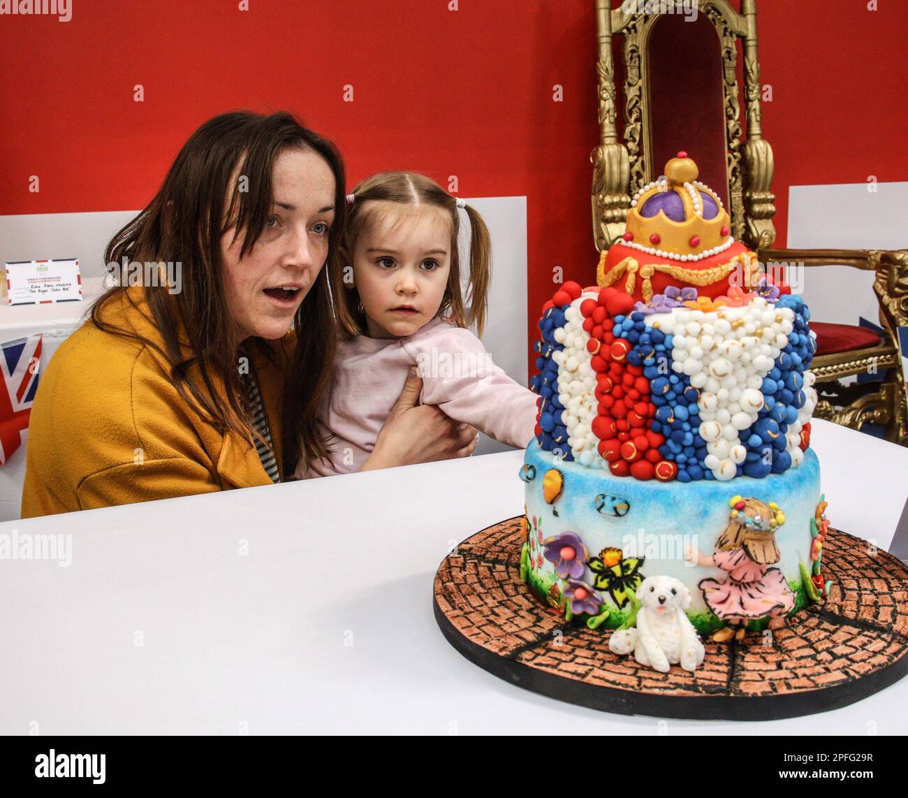 Cakes fit for a king hi-res stock photography and images - Alamy