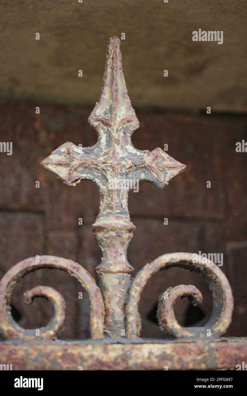 A vintage traditional medieval metal gate decoration Stock Photo - Alamy