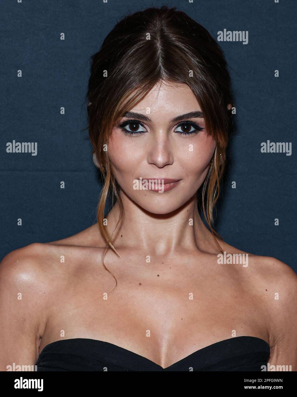 BEVERLY HILLS, LOS ANGELES, CALIFORNIA, USA - MARCH 16: American YouTuber Olivia Jade Giannulli ...