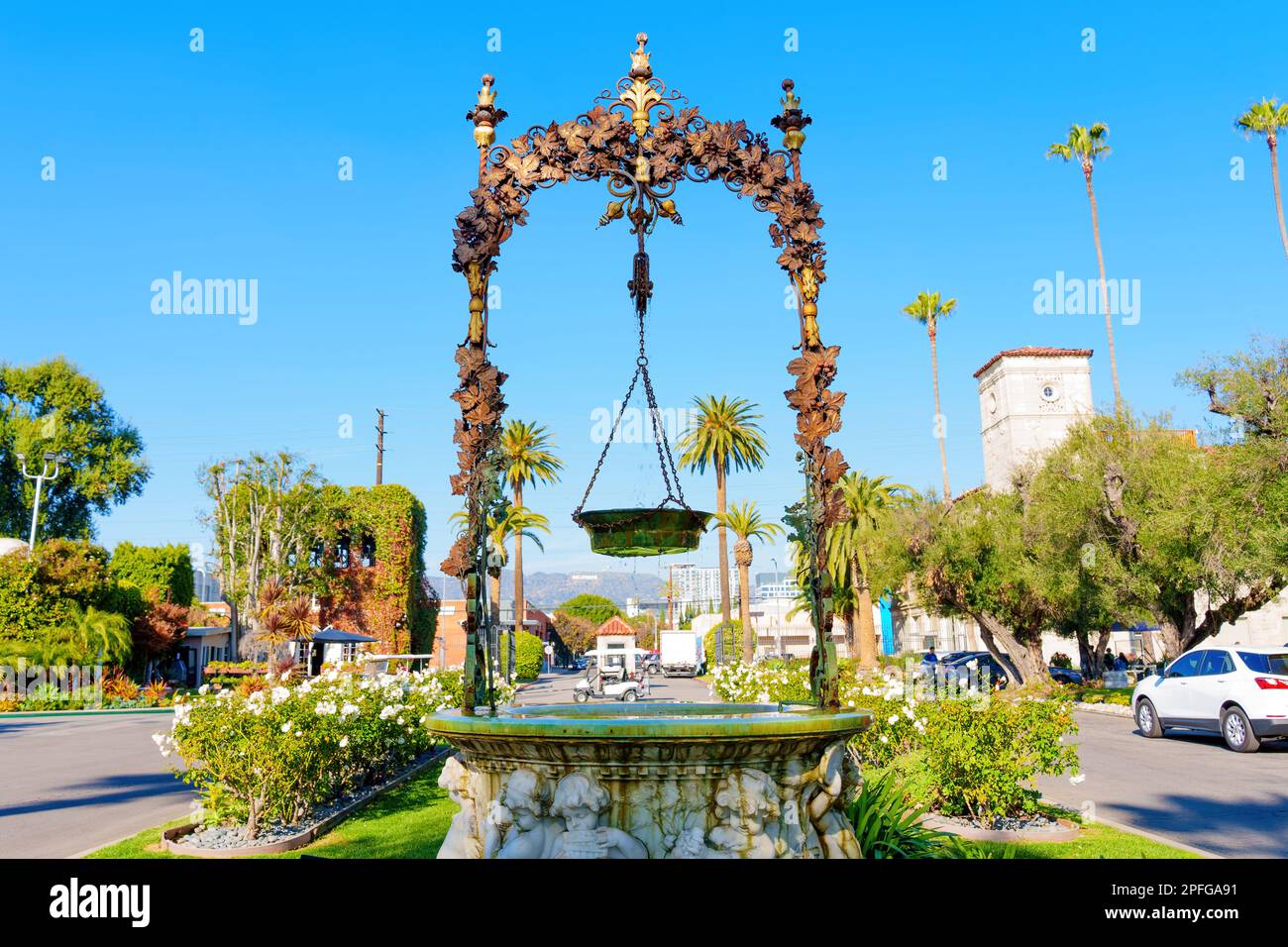 LOS ANGELES, CALIFORNIA - DECEMBER 20, 2022: Entrance of Hollywood ...