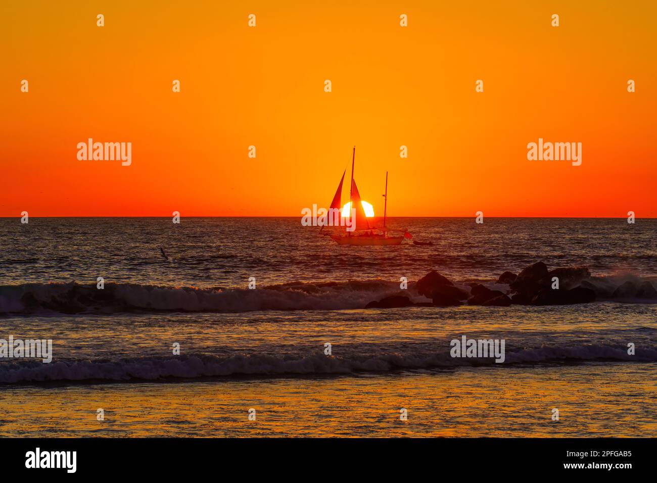 Exploration deep ocean power hi-res stock photography and images - Alamy