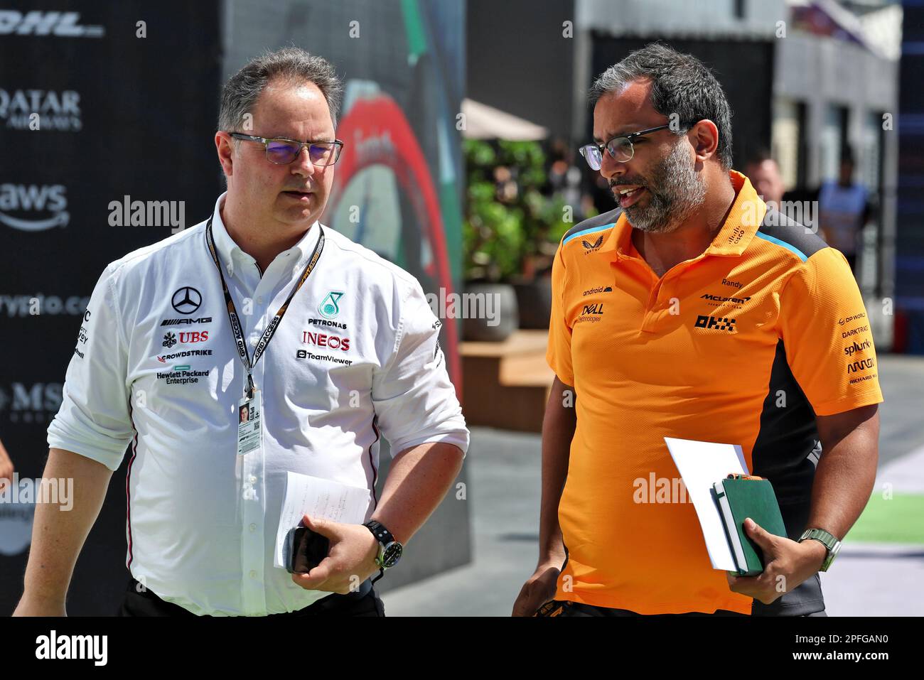 Jeddah, Saudi Arabia. 17th Mar, 2023. (L to R): Ron Meadows (GBR) Mercedes AMG F1 Team Manager ...