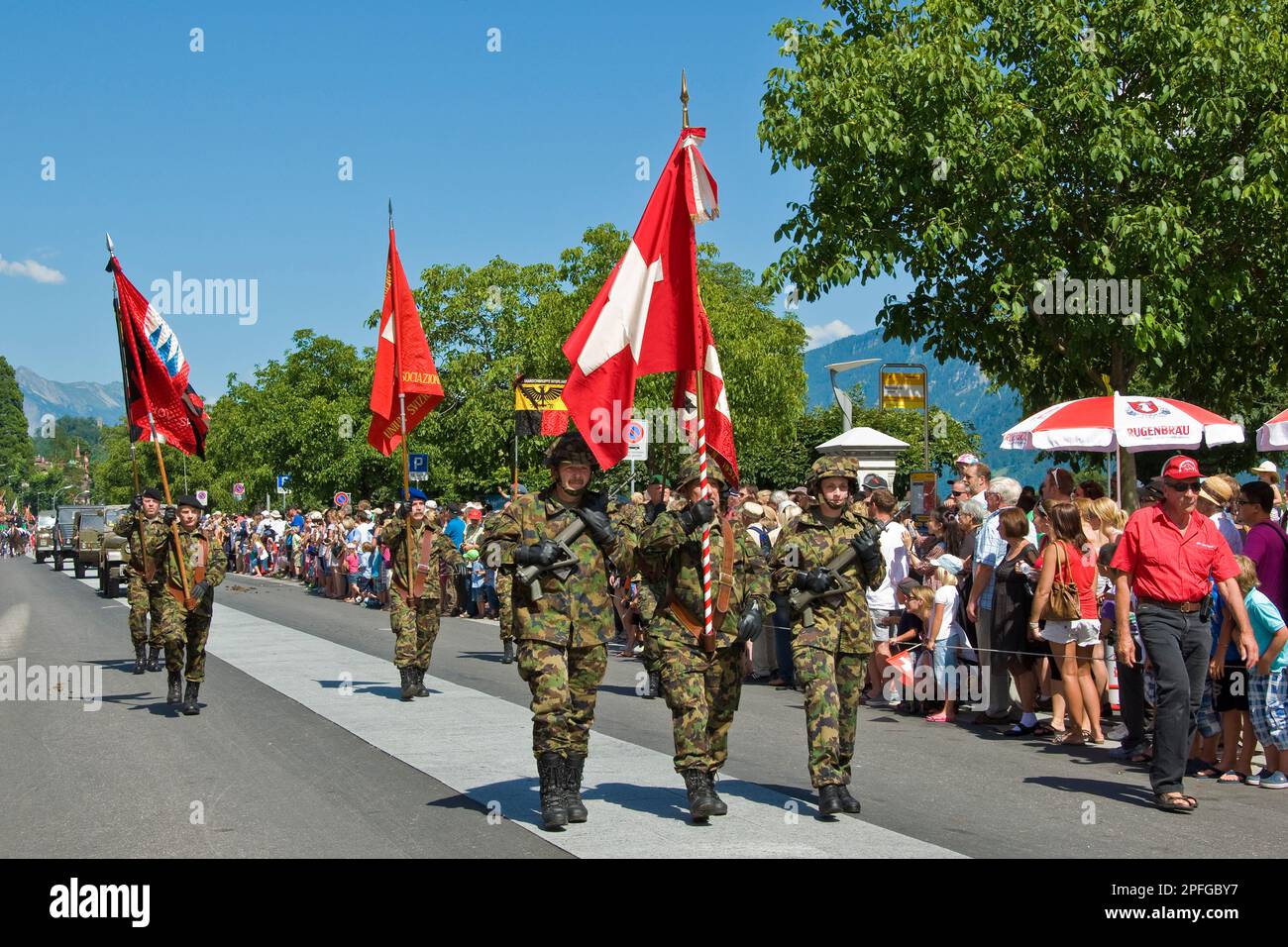 Day in interlaken hi-res stock photography and images - Alamy