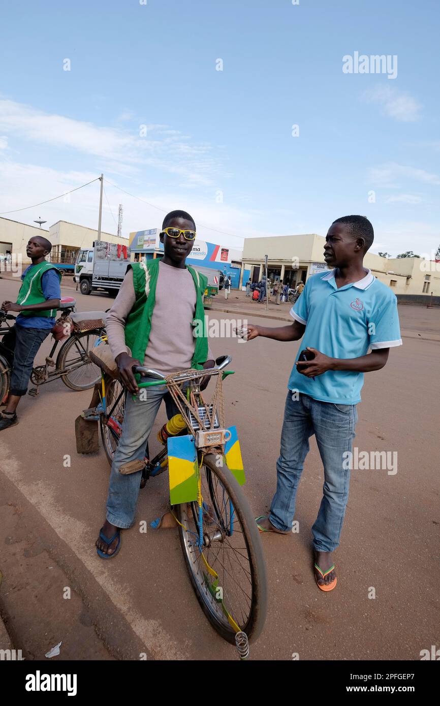 Rwanda, Butare, daily life Stock Photo - Alamy