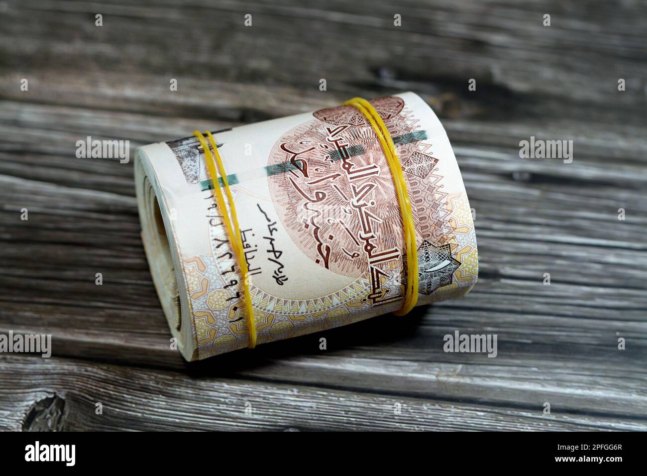 Egypt money bundle roll of pounds, 1 EGP LE one Egyptian pound cash ...