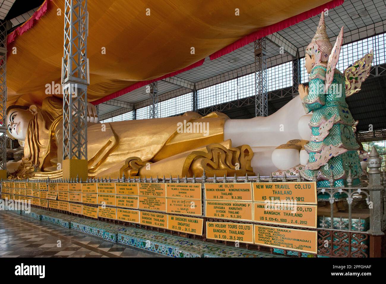 Myanmar, Bago, Shwethalyaung paya Stock Photo - Alamy