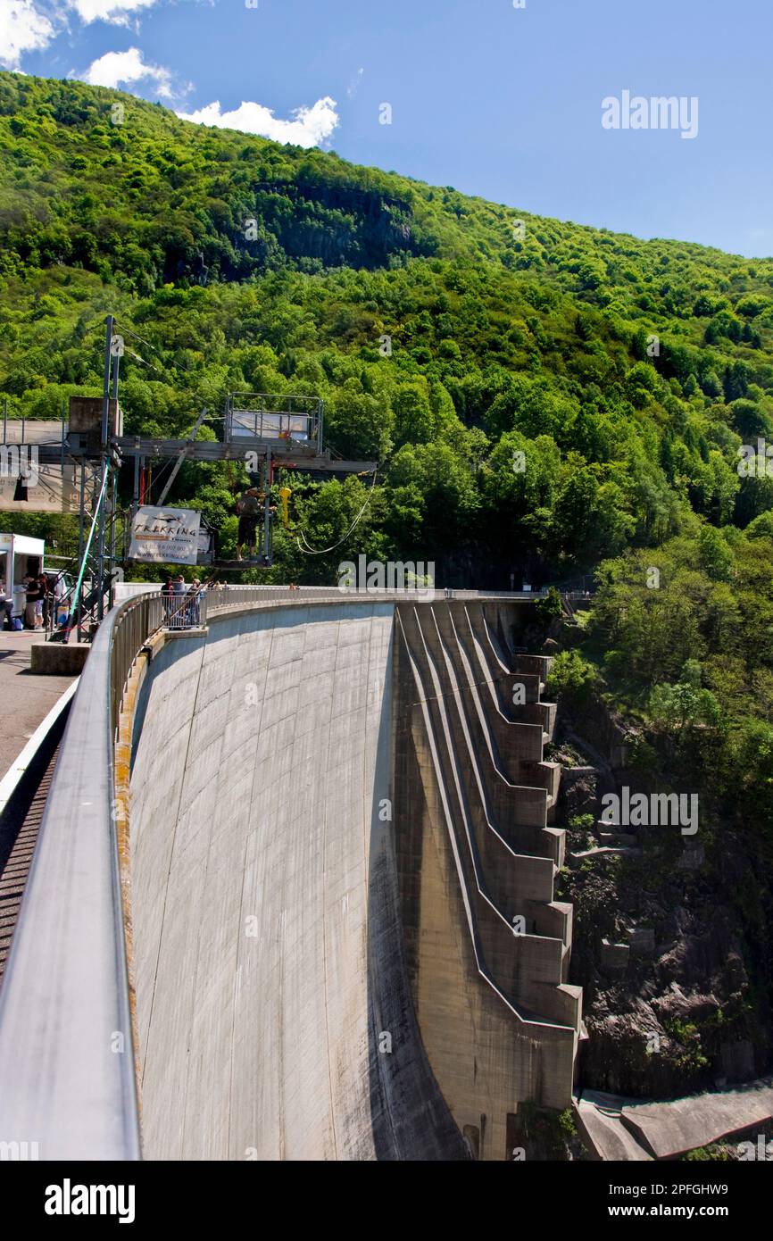 Switzerland, Canton Ticino, Verzasca valley, Contra dam Stock Photo - Alamy