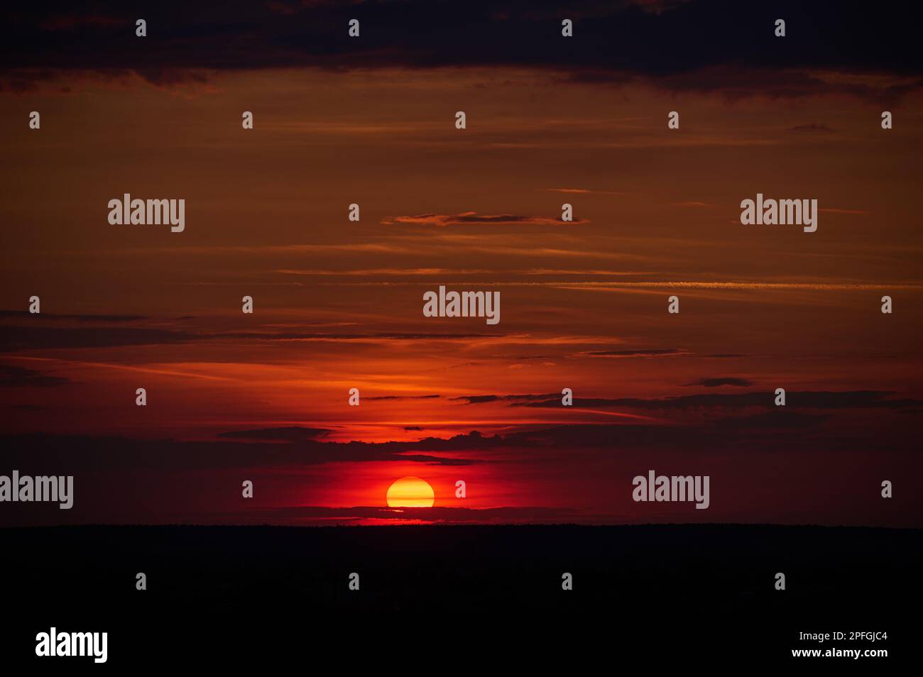 Cloudy sun shine hi-res stock photography and images - Alamy