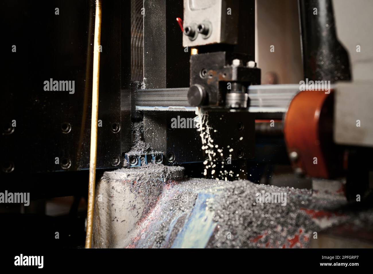 Ingot cutting hi-res stock photography and images - Alamy
