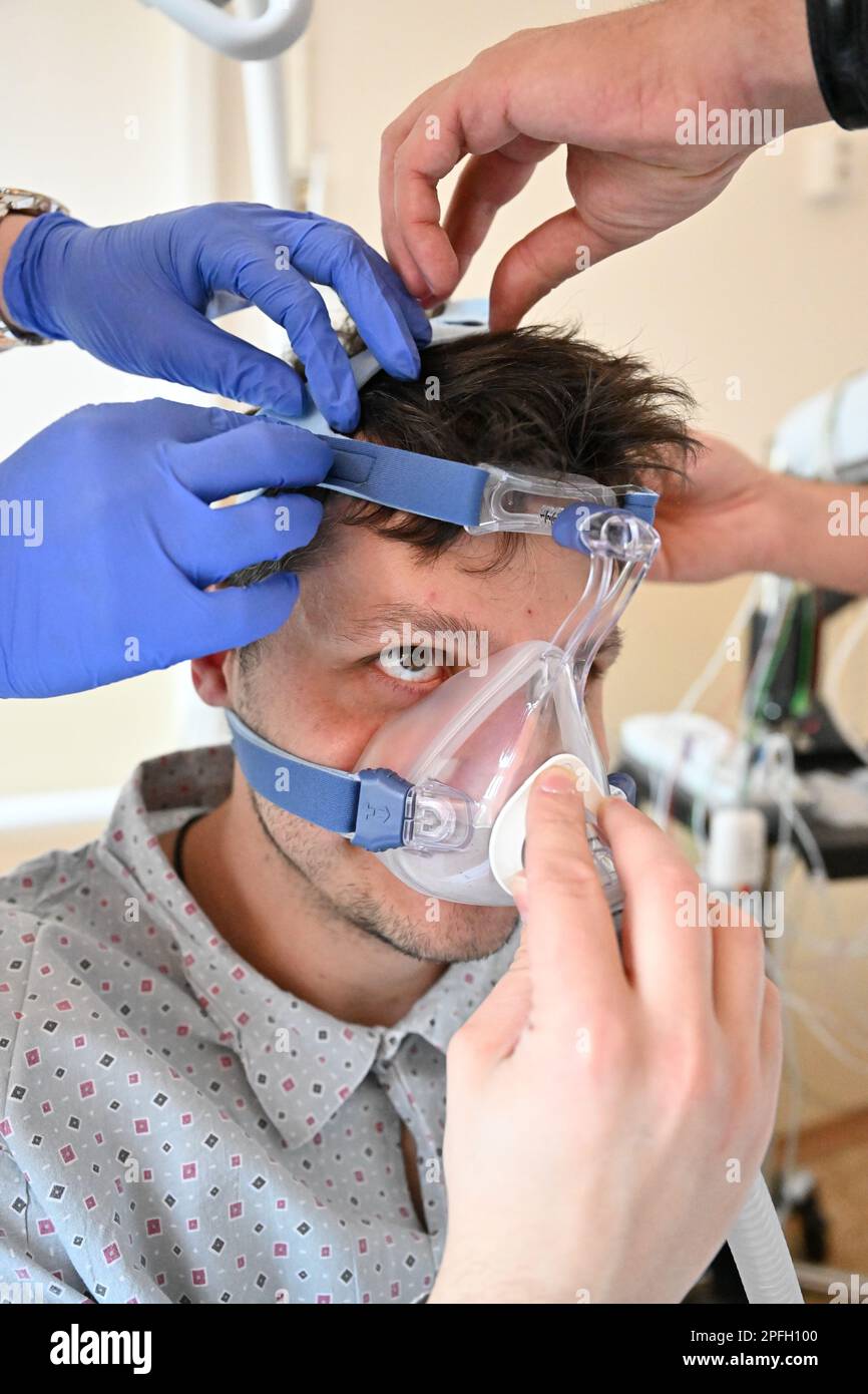 Brno, Czech Republic. 17th Mar, 2023. Patient during examination in the ...