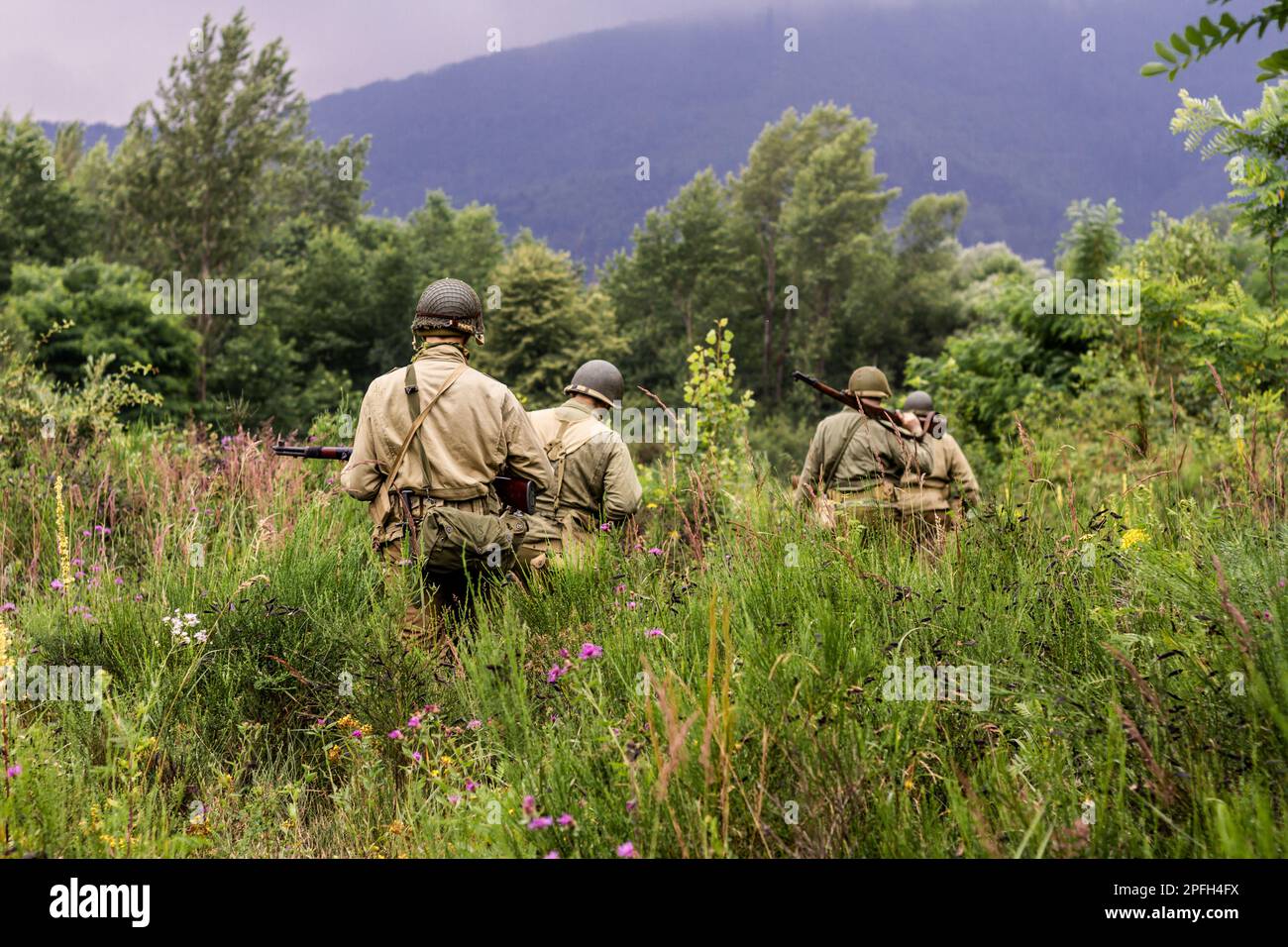 American soldiers in ww2 hi-res stock photography and images - Alamy