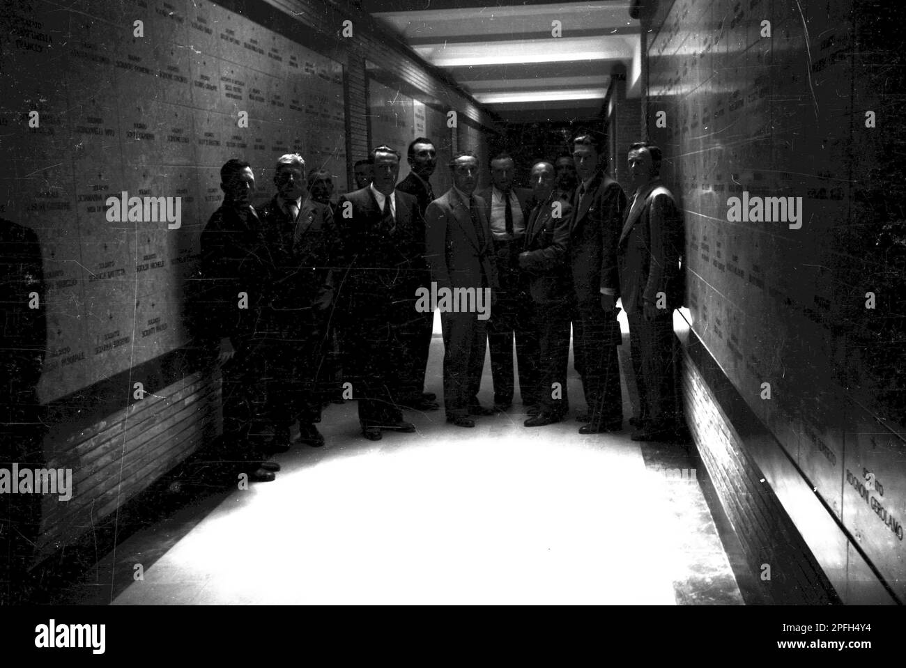 Veneto - Sacrario del Montello Nervesa della Battaglia (anni 30 Stock ...