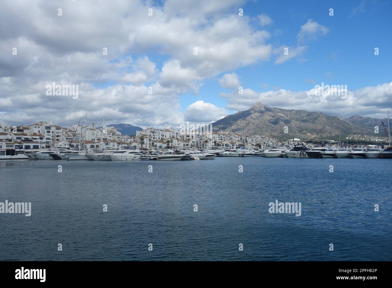 Puerto Banus Harbour, Marbella, Spain Stock Photo - Alamy