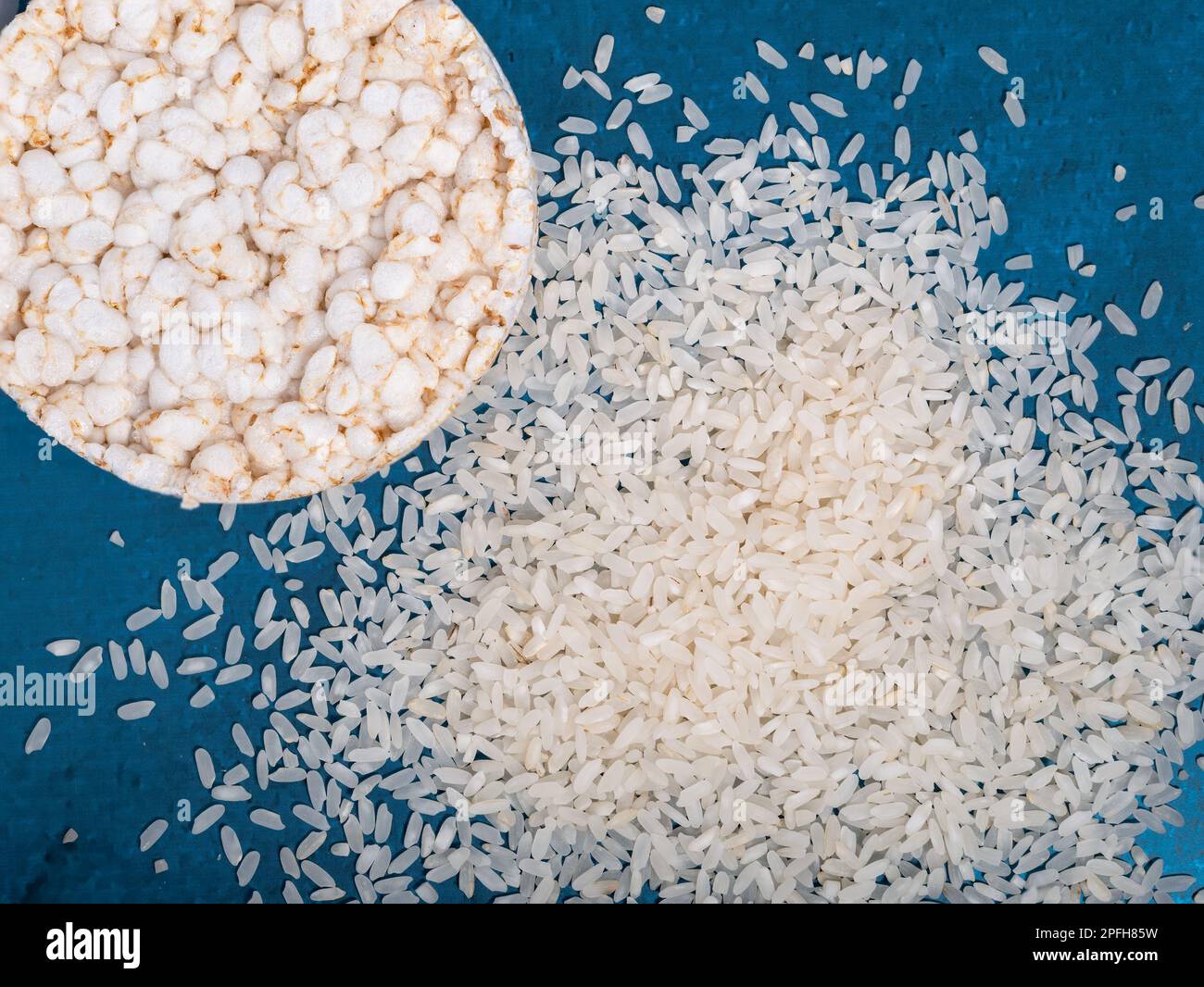 Round puffed crispy rice cakes. Low calorie food for diet Stock Photo ...