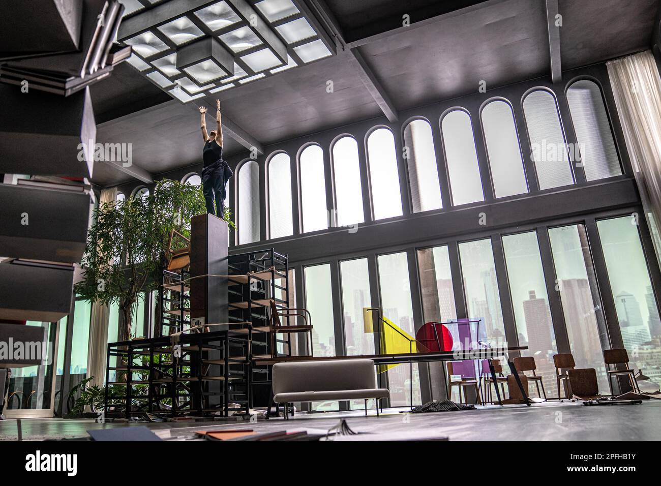 Willem Dafoe stars as Nemo in director Vasilis Katsoupis' "Inside ...