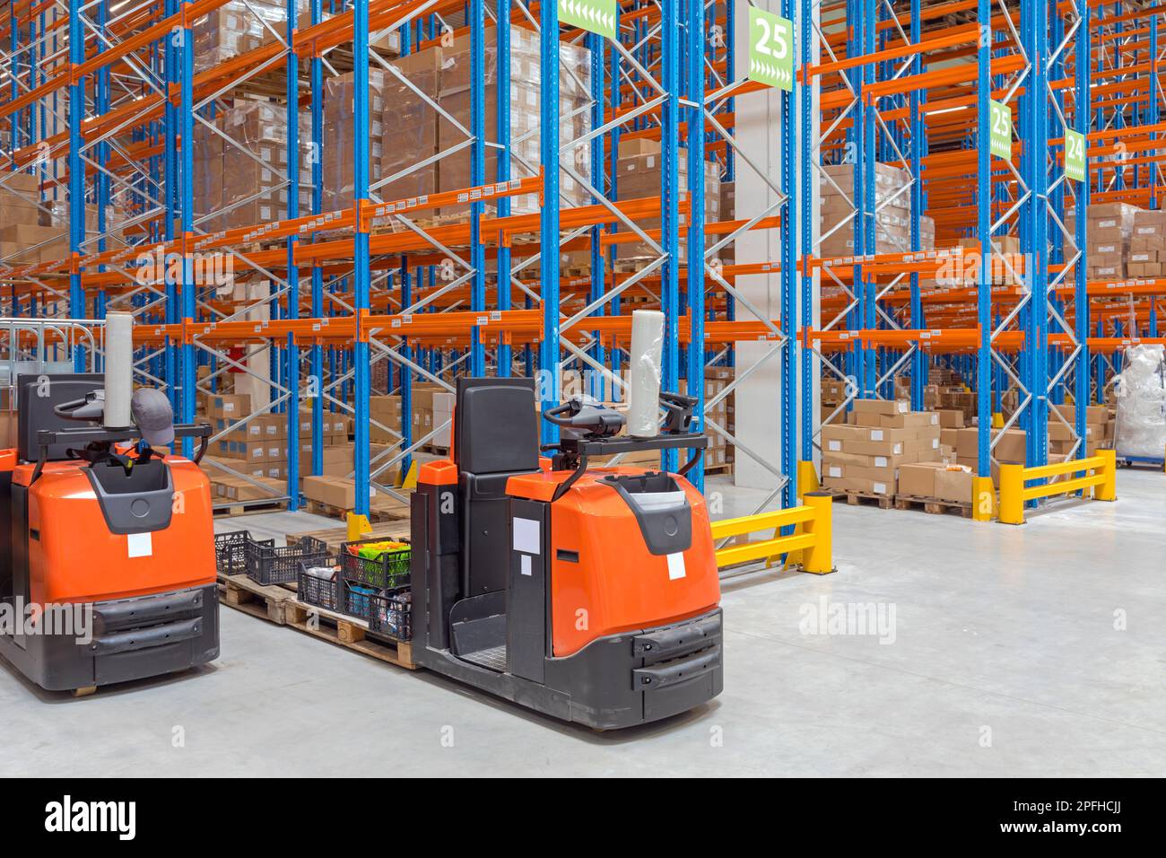 Pickers warehouse hi-res stock photography and images - Alamy