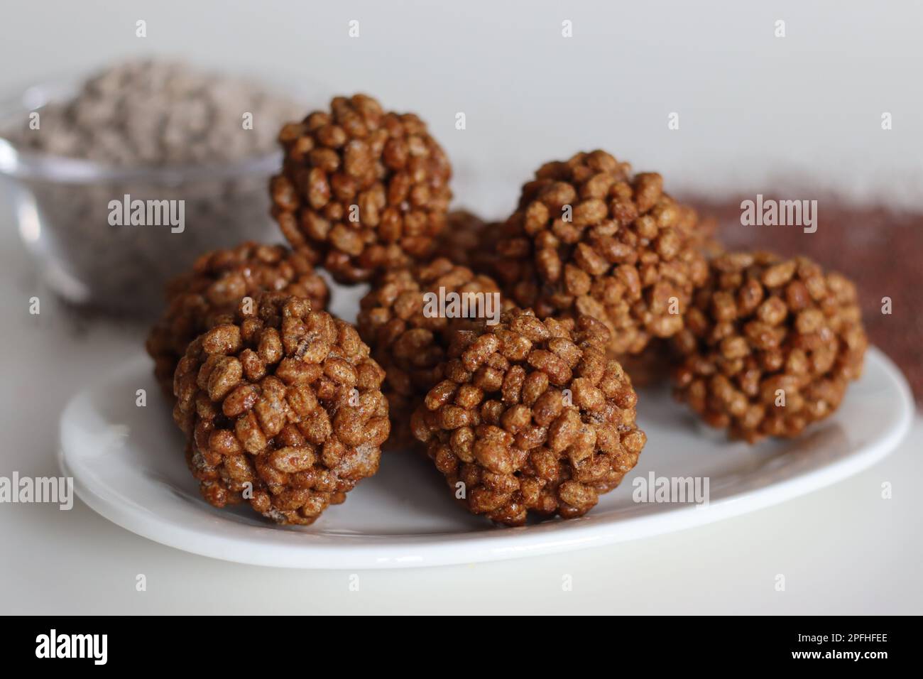 Puffed roasted ragi hi-res stock photography and images - Alamy