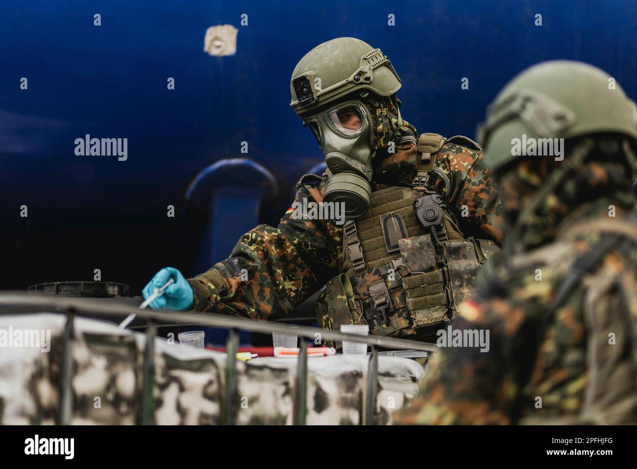 Grinding Angle, Deutschland. 16th Mar, 2023. Sample taking and analysis ...