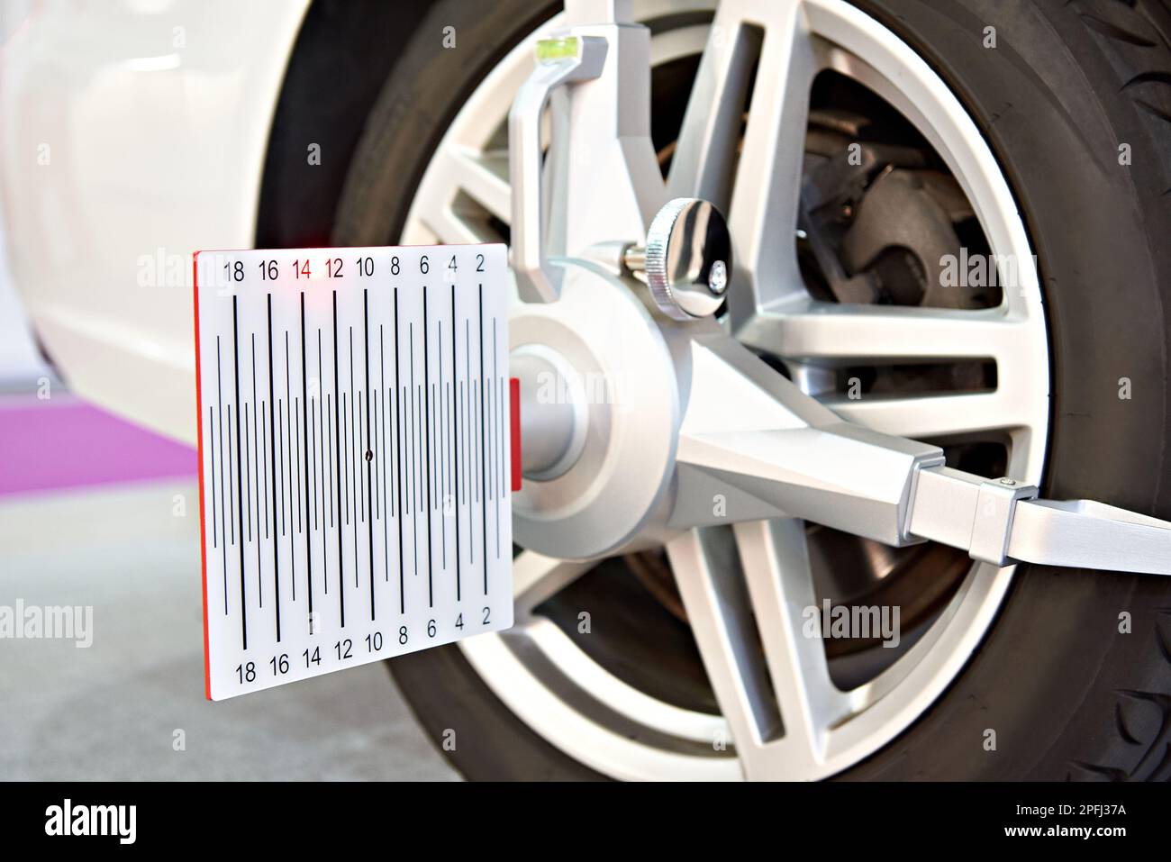 Wheel clamp of automotive diagnostic and analysis system for car Stock ...