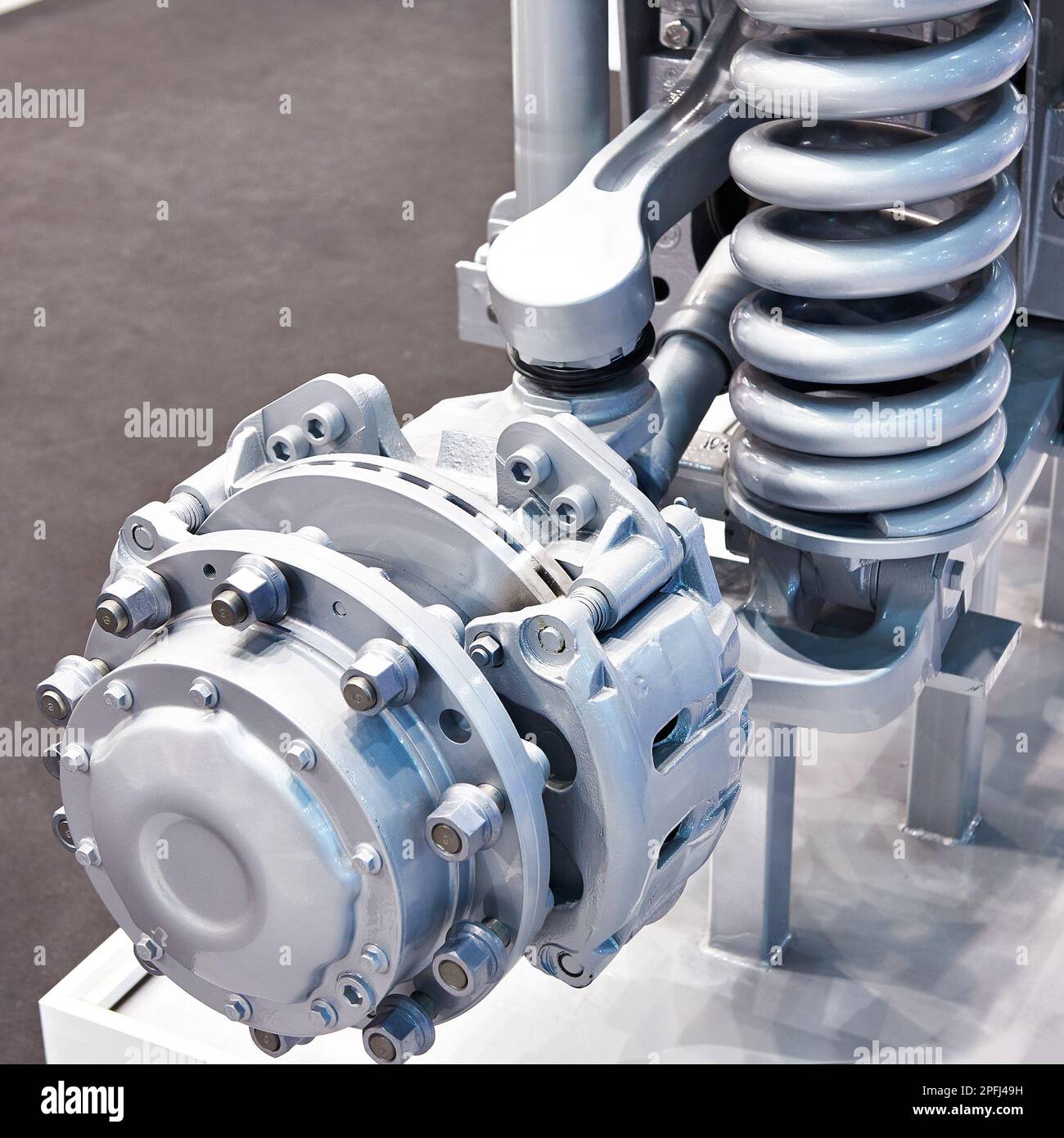 Independent suspension hi-res stock photography and images - Alamy