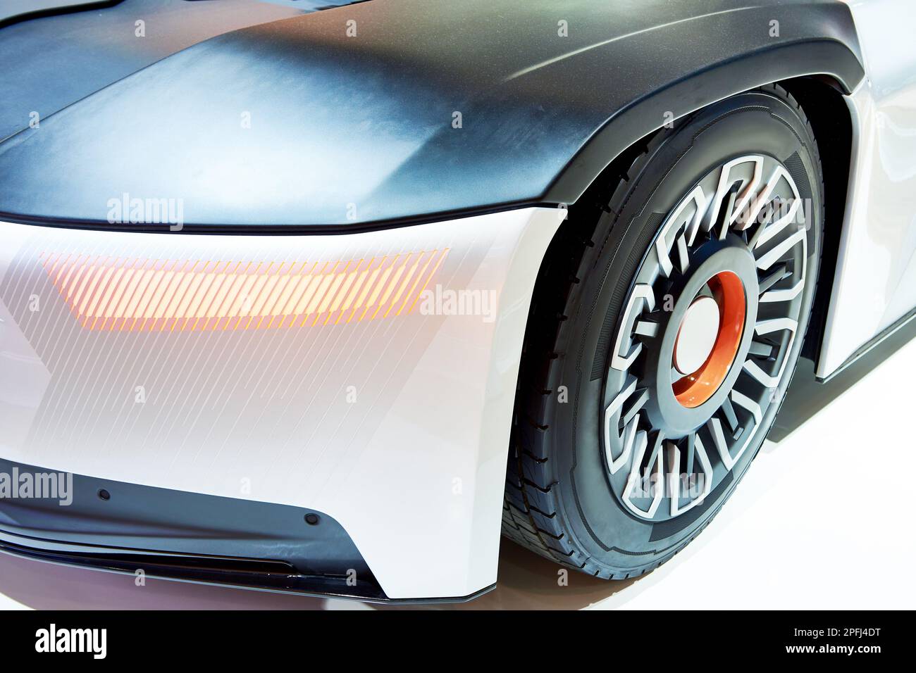Headlight and wheel of a futuristic car Stock Photo - Alamy