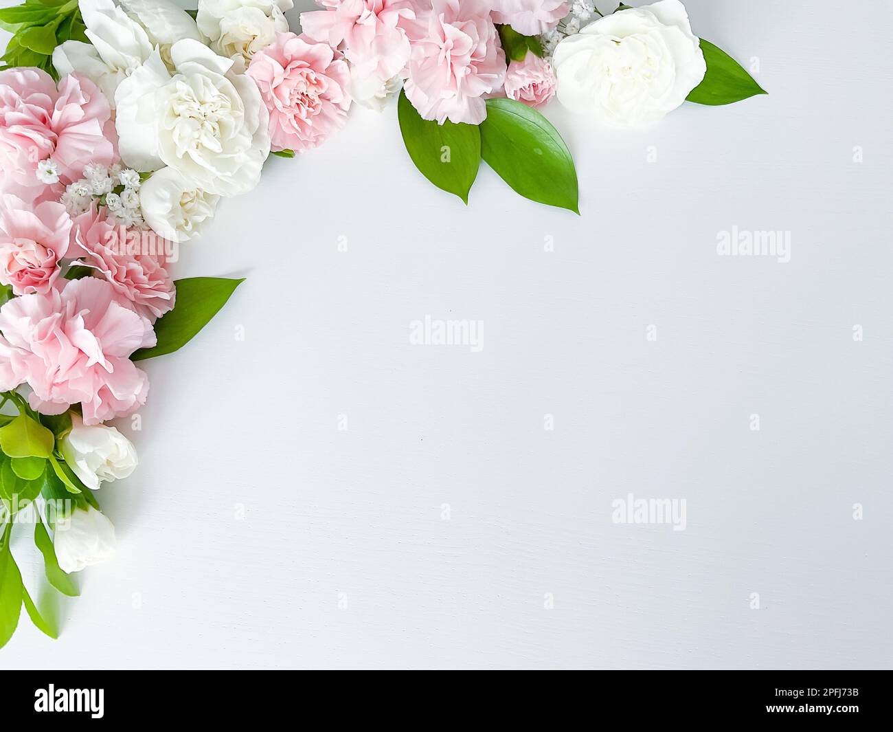 Assorted flowers border hi-res stock photography and images - Alamy