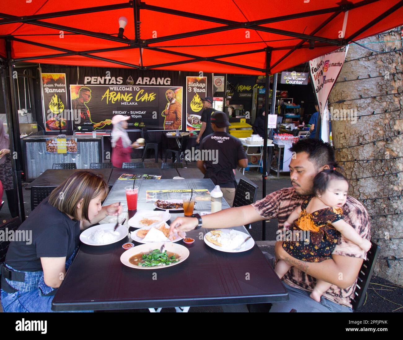 Malaysia, Melaka, Malacca, restaurant, people Stock Photo - Alamy