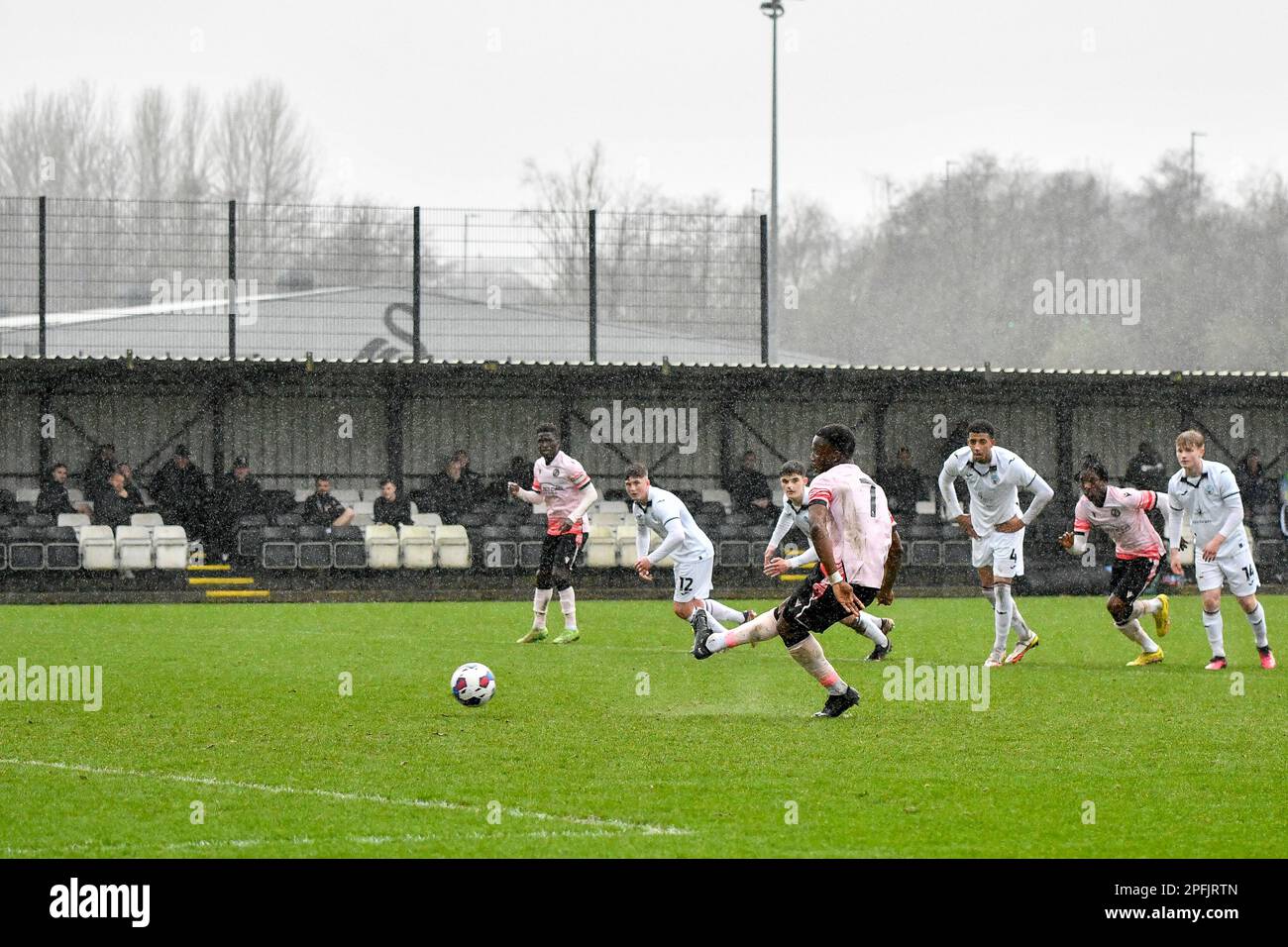 21 spot hi-res stock photography and images - Alamy