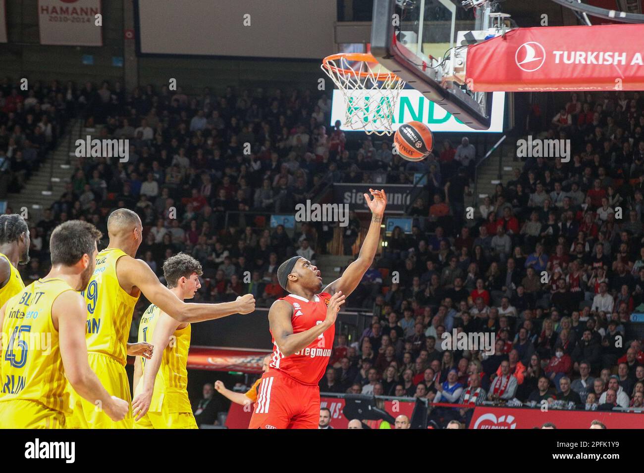 Winston cassius fc bayern munchen hi-res stock photography and images ...