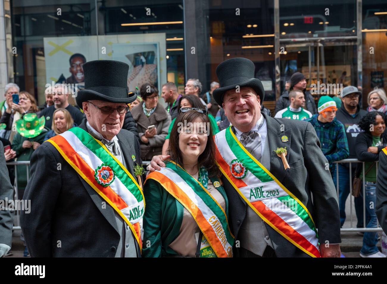 New York, USA. 17th Mar, 2023. Aides to the parade's Grand Marshal ...