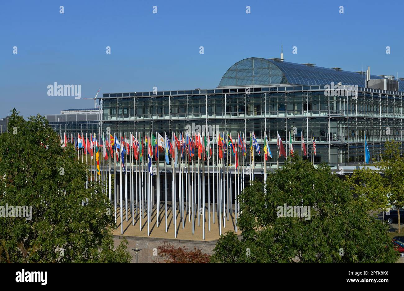 Leipzig exhibition center neue messe hi-res stock photography and ...