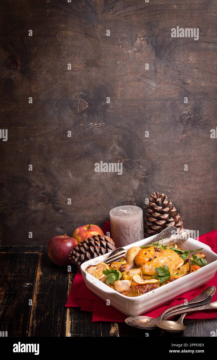Roasted chicken. Christmas food background. Rustic celebration table ...