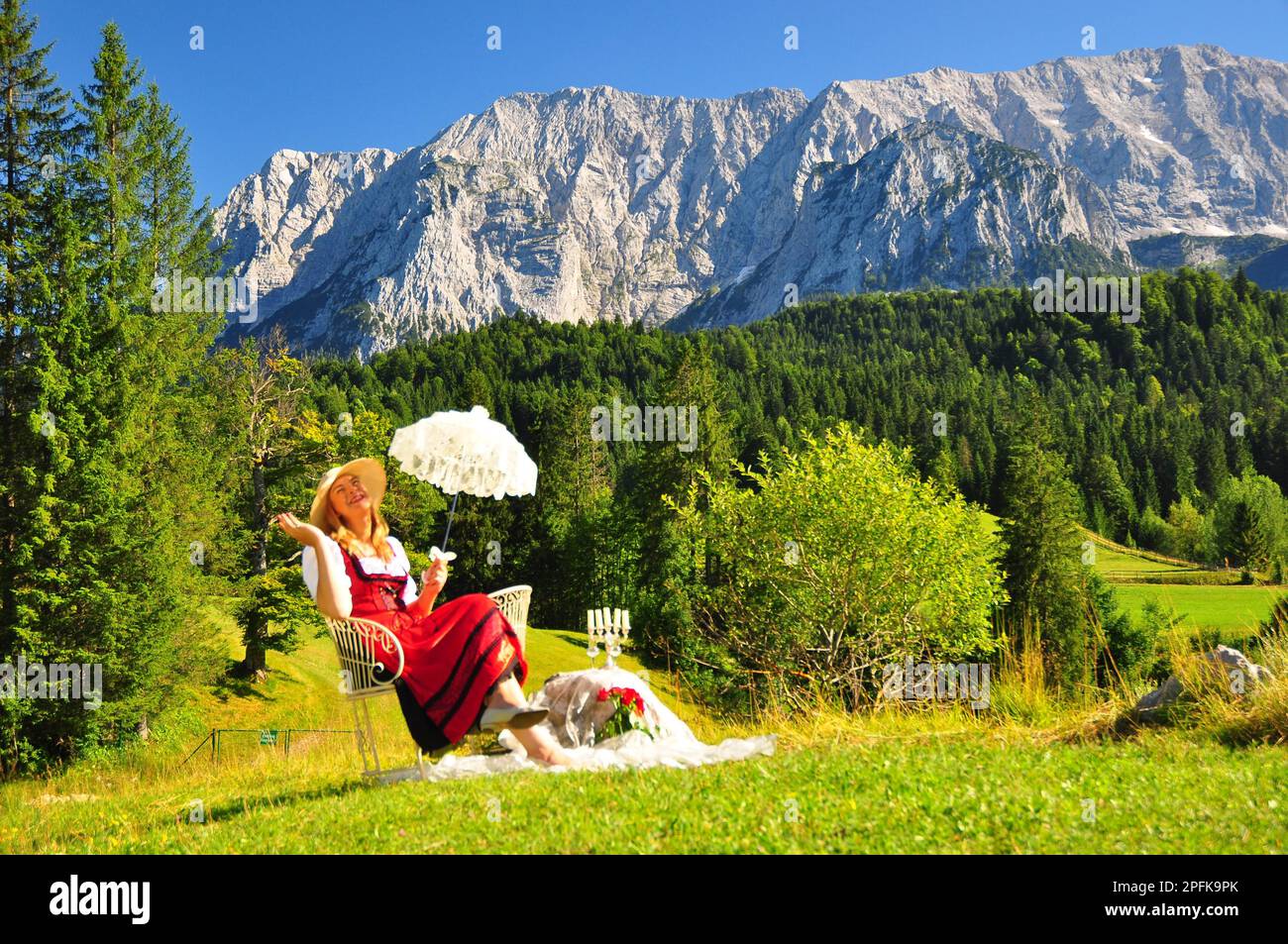 Alpine idyll, woman, traditional traditional traditional traditional ...