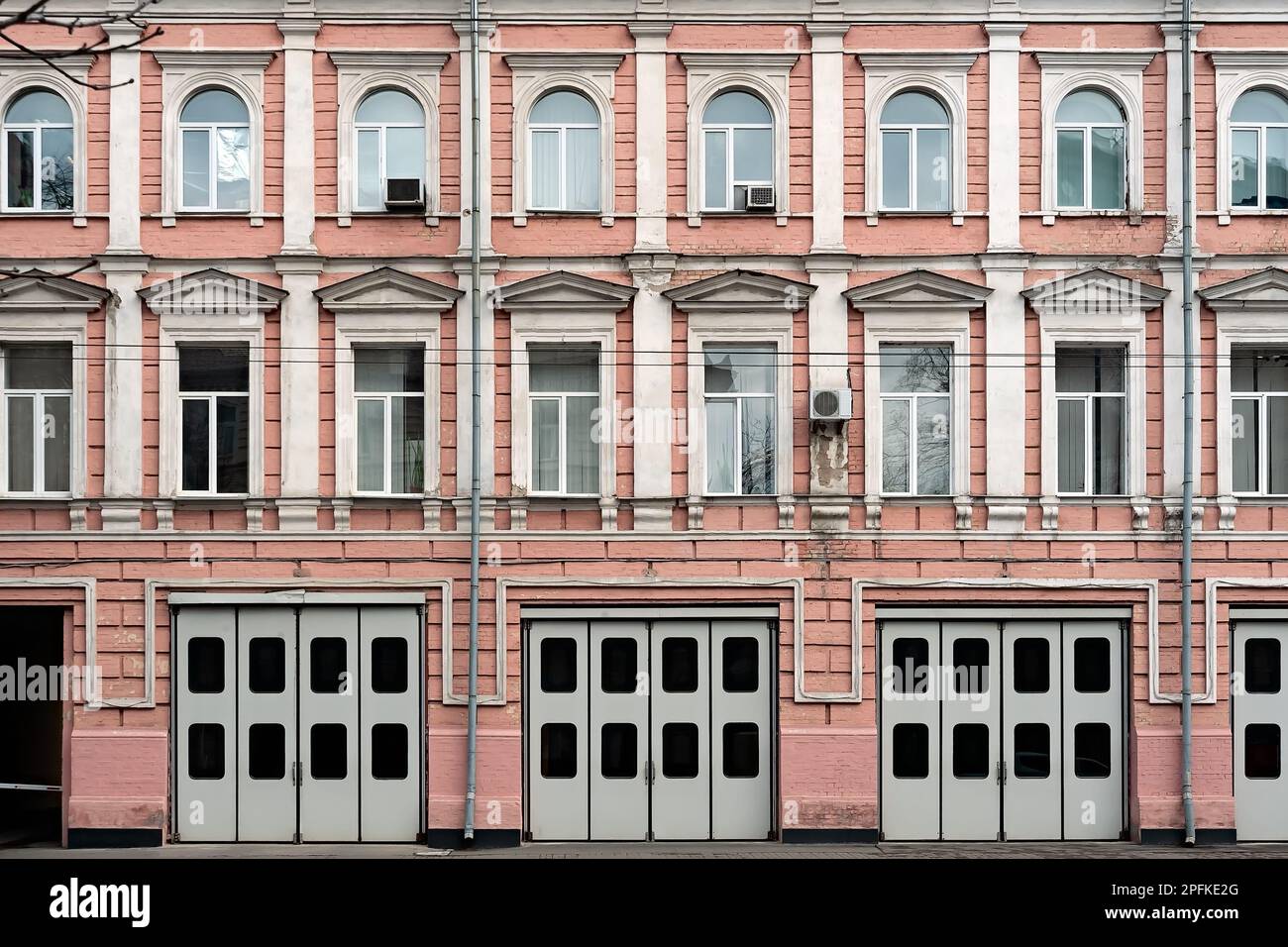 Old building facade in Kyiv Ukraine Stock Photo - Alamy