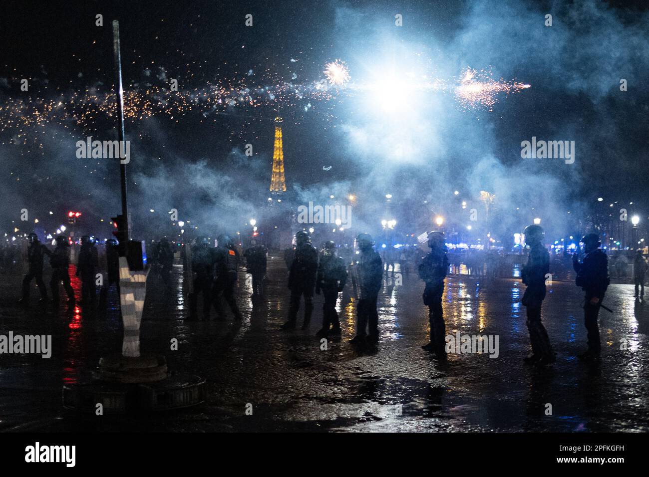 Paris, France. 17th Mar, 2023. French riot police forces under ...