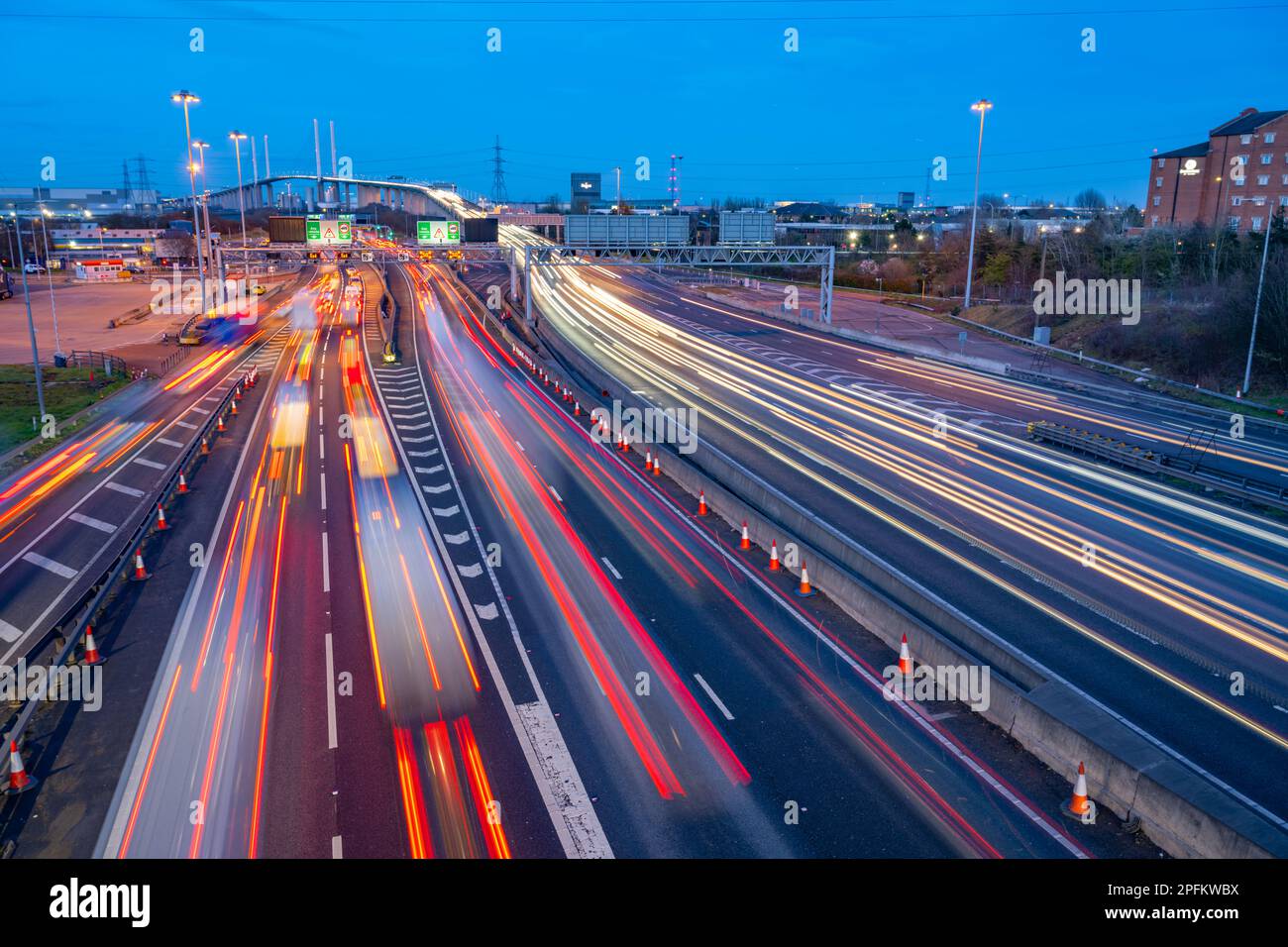 Waiting tunnel tunnels hi-res stock photography and images - Alamy