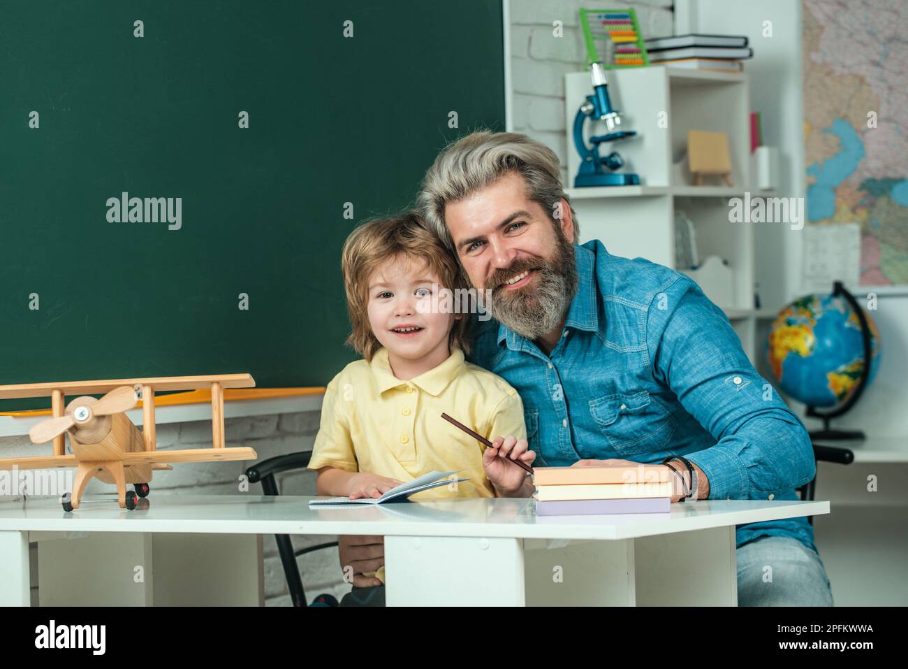 Elementary school tutor. Home school for pupil. Individual teaching ...