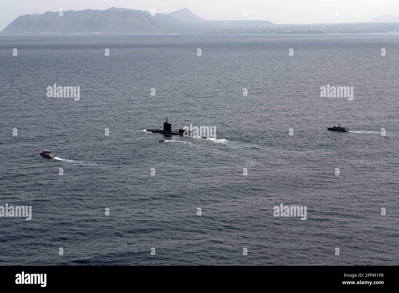 V class boats hi-res stock photography and images - Alamy