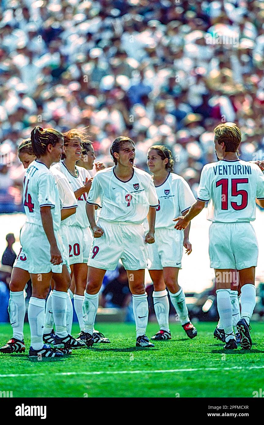 Team usa 1999 world cup final hi-res stock photography and images - Alamy