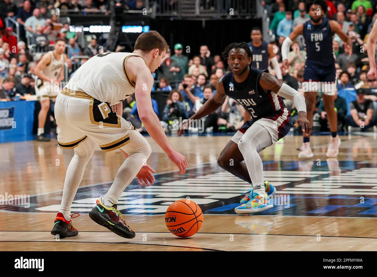 Columbus, Ohio, USA. 17th Mar, 2023. Purdue Boilermakers guard Braden ...
