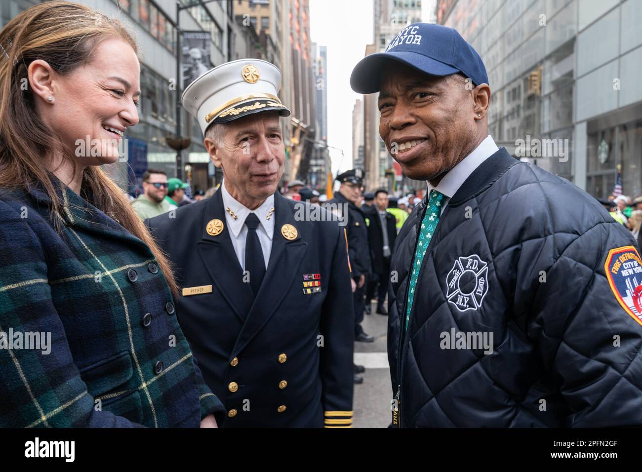 Laura kavanagh fdny hi-res stock photography and images - Alamy