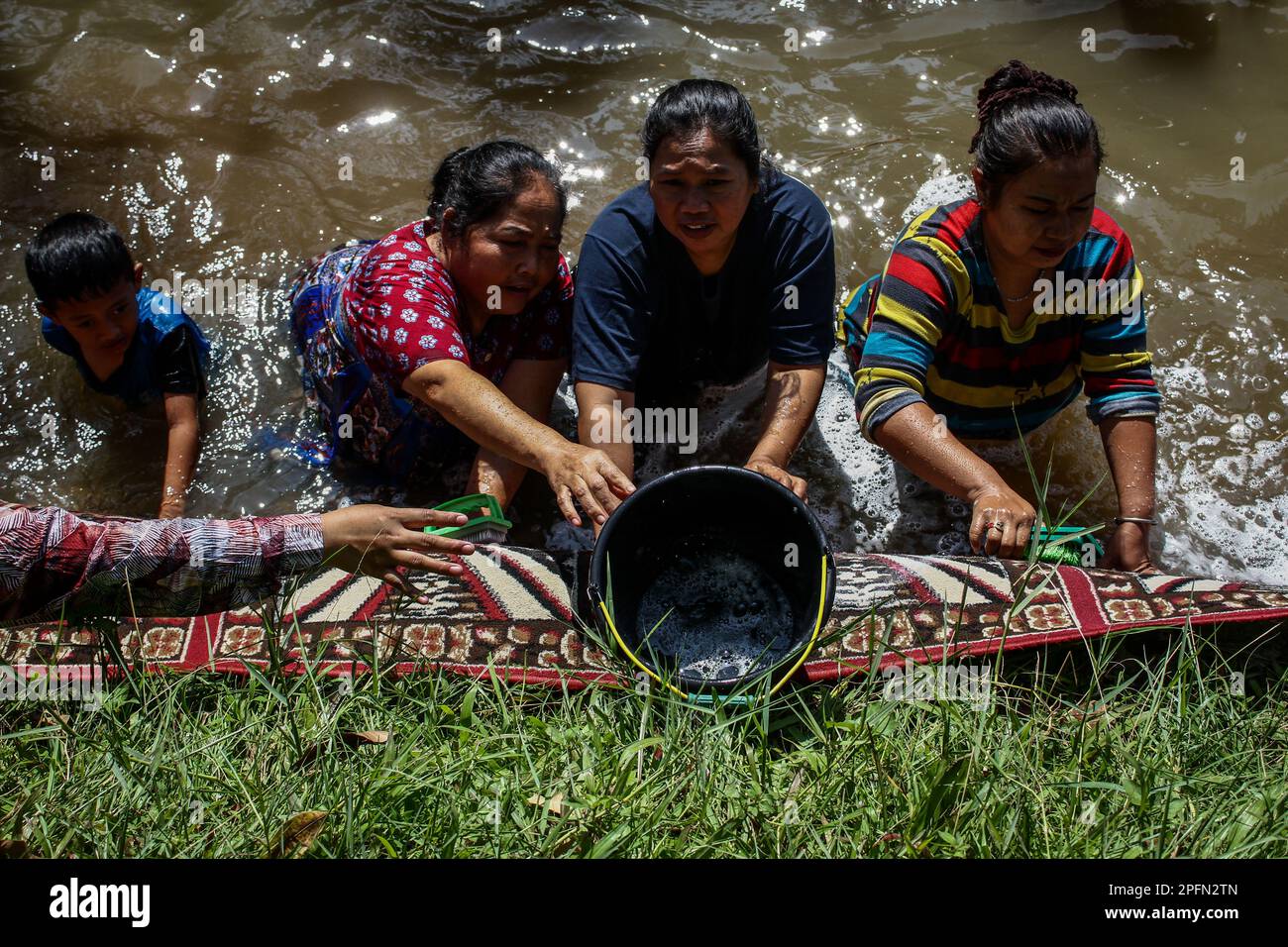 Bandung, West Java, Indonesia. 18th Mar, 2023. Residents washing mosque ...