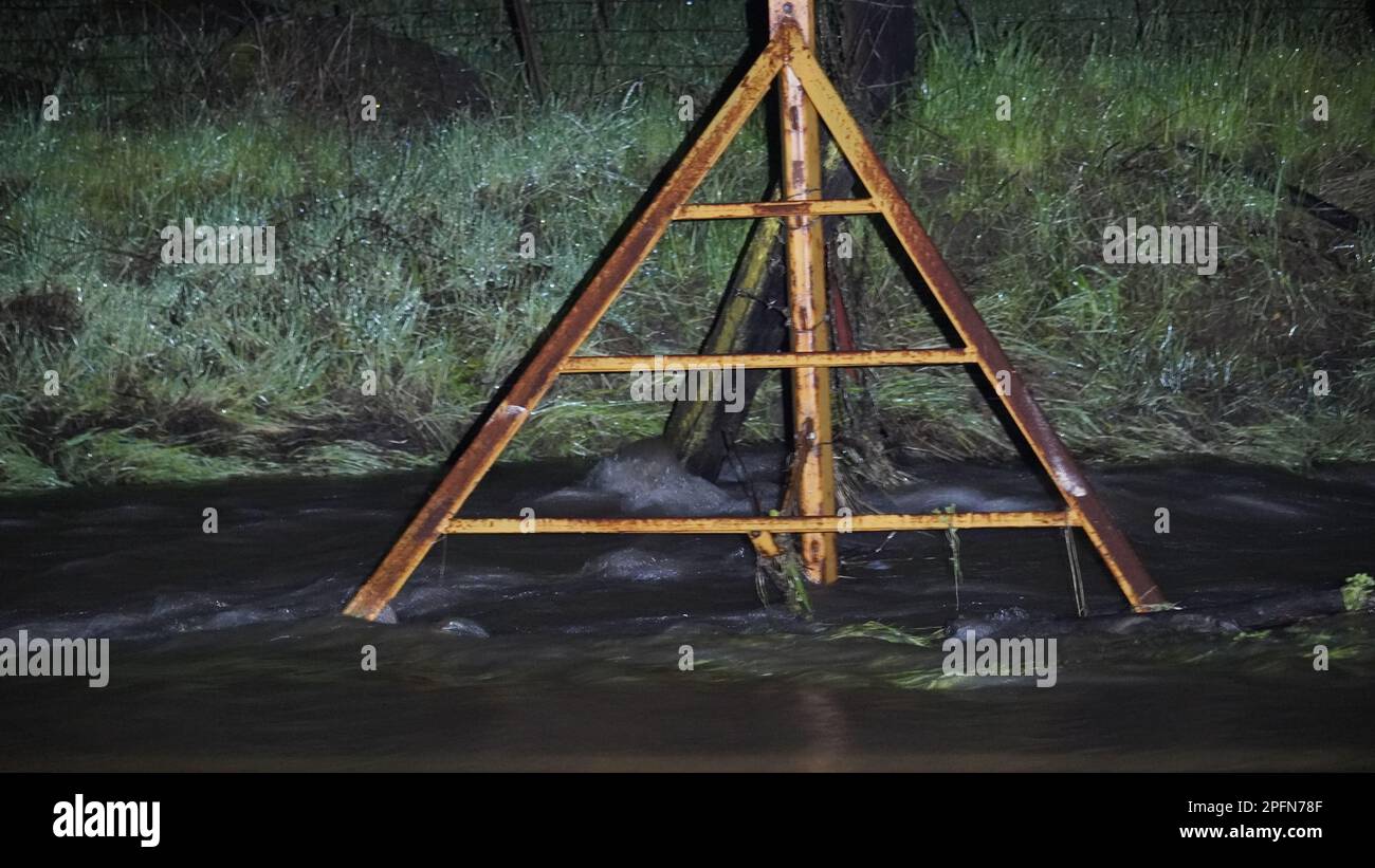 Tule river hi-res stock photography and images - Alamy