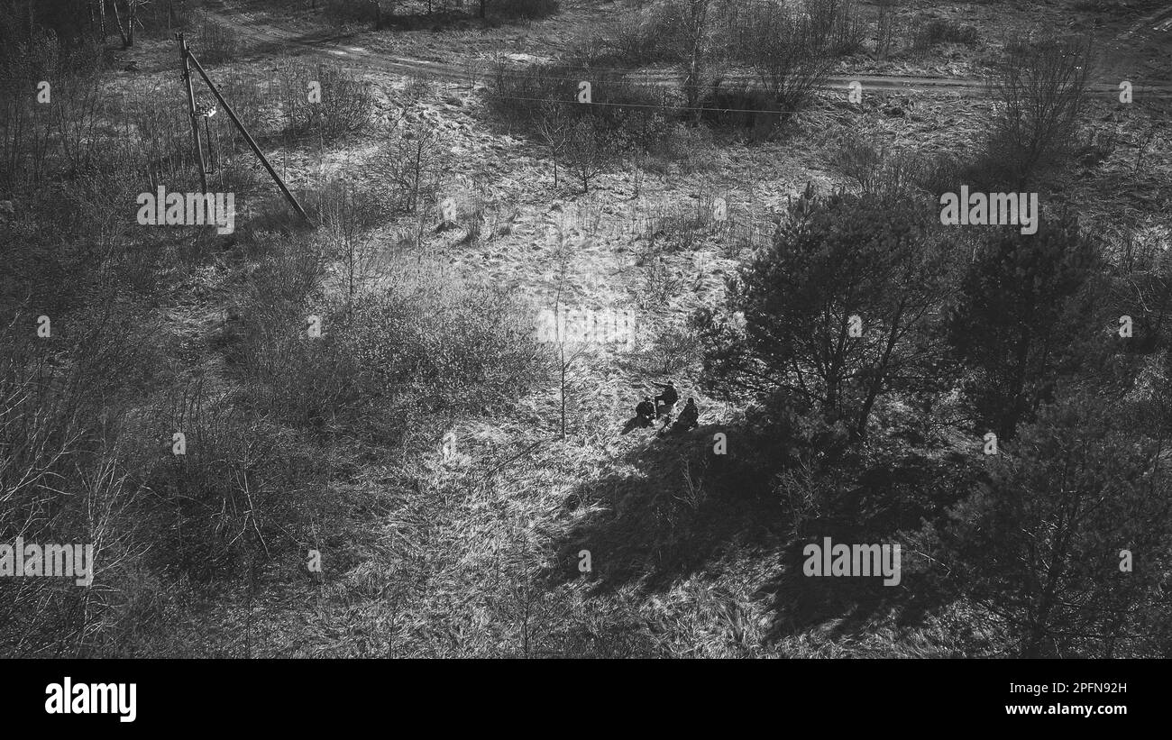 Men Dressed As US American Soldiers Of USA Infantry Of World War II ...