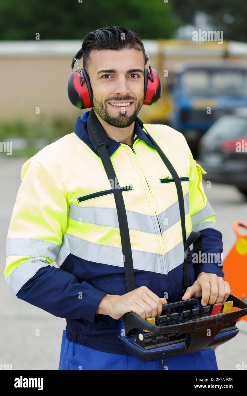 Male crane operator hi-res stock photography and images - Alamy