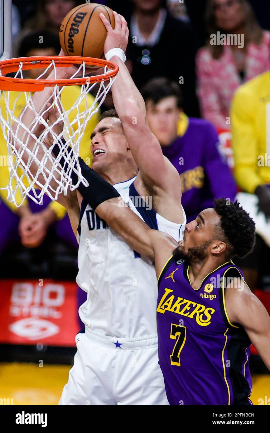 Dwight powell jr hi-res stock photography and images - Alamy